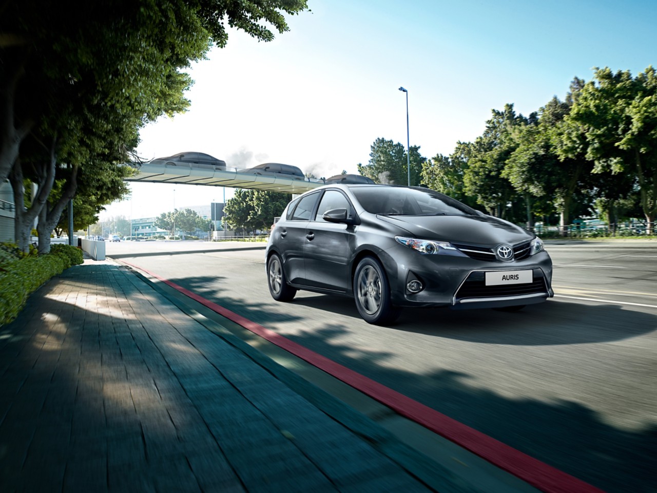 Toyota Auris - En bil för vardagen | Toyota Sverige